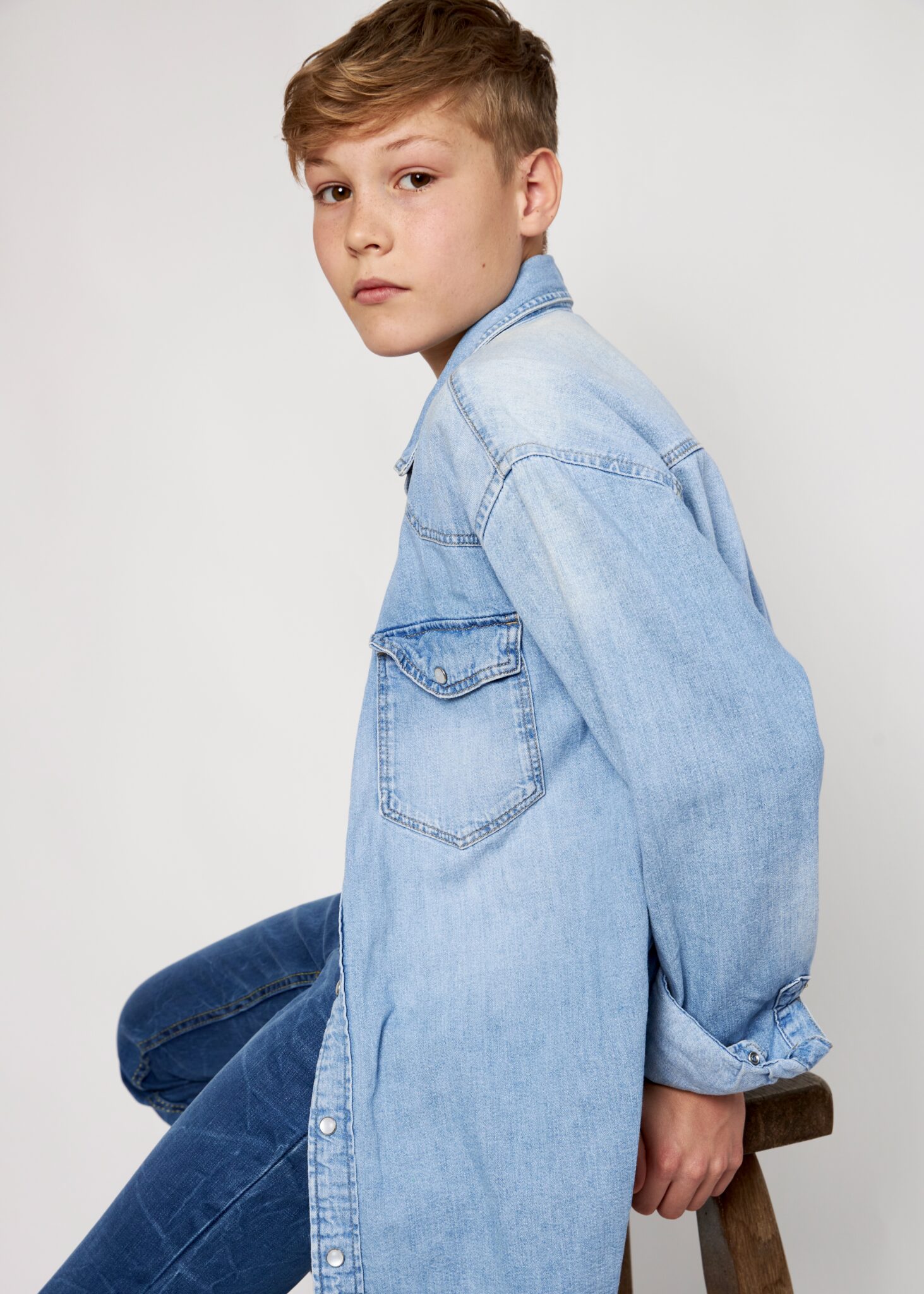 Xenn – The Model Booker