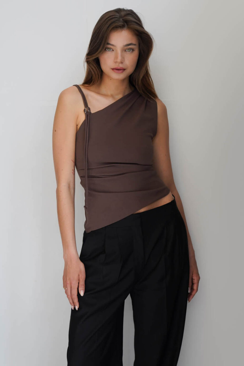 Eva R. – The Model Booker