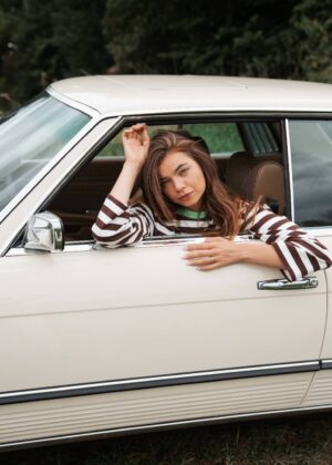 Eva R. – The Model Booker